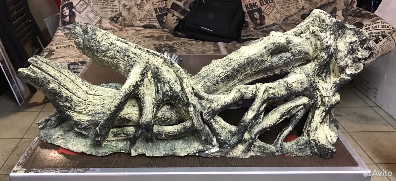 Декор Deksi коряга пластиковая №777