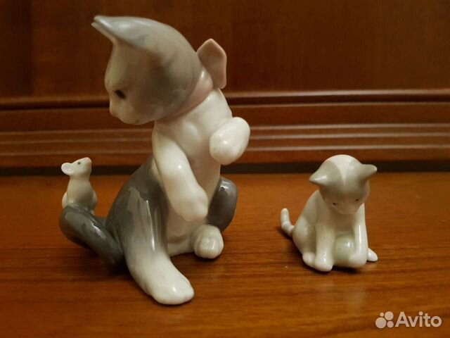 Кошечки.Фарфоровые статуэтки